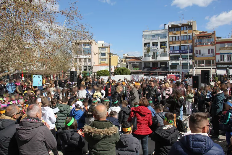 20 χρόνια Χελιδονίσματα στην Κομοτηνή | xronos.gr